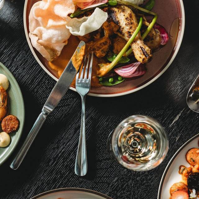 The George Bar & Grill Restaurant - Griffith, AU-ACT | OpenTable