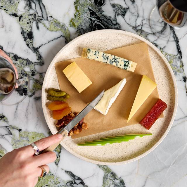 Bar Woolloomooloo Restaurant - Woolloomooloo, AU-NSW | OpenTable