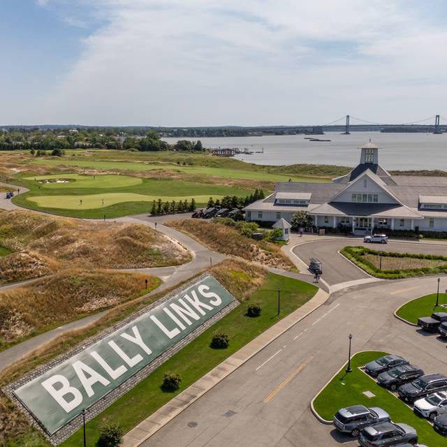 The Waterfront NYC - Bally's Golf Links Restaurant - The Bronx, NY ...