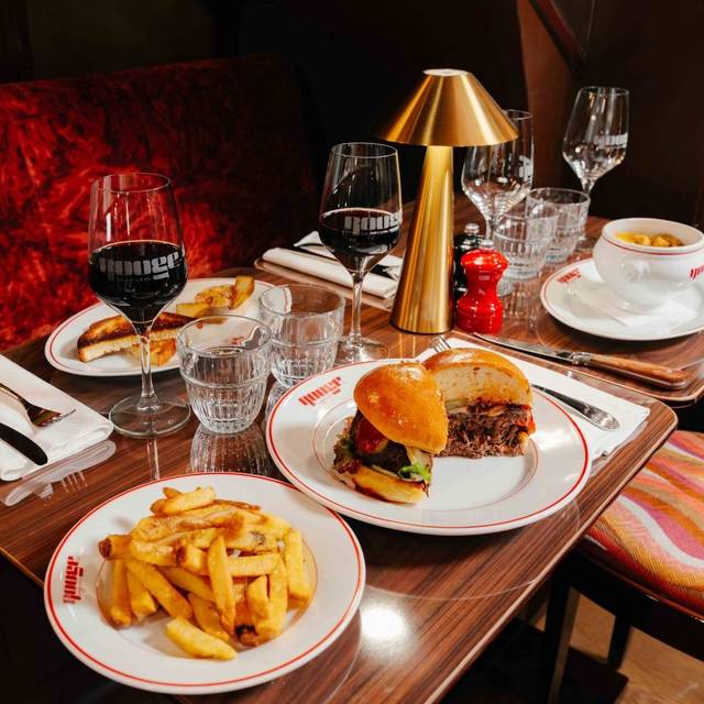 Rouge Suffren Restaurant - Paris, Ile-de-France | OpenTable
