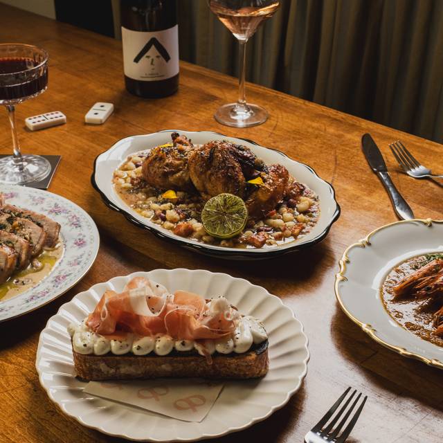 The Dunbar Restaurant - Gainesville, FL | OpenTable