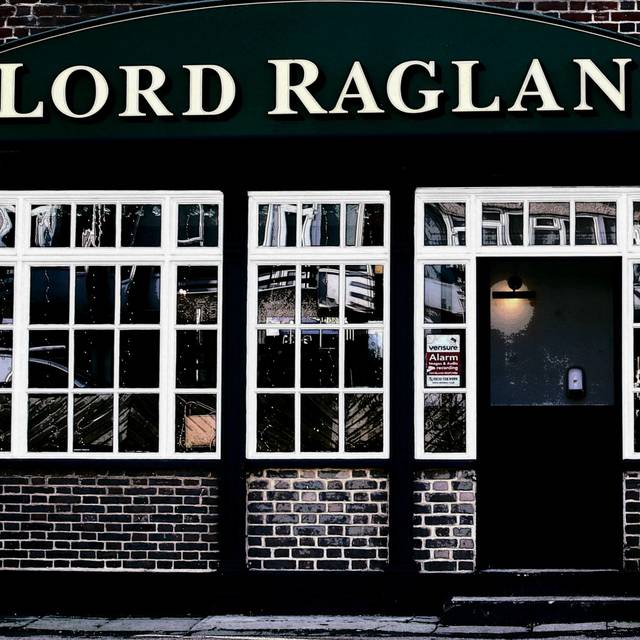 Lord Raglan - Updated 2025, Pub in London, Greater London