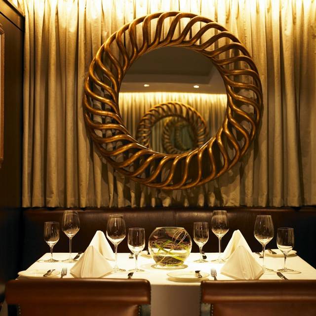 The Saddle Room at the Shelbourne Hotel Restaurant - Dublin, Co. Dublin ...