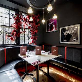 Pinciukas in Edinburgh, Edinburgh - Trip Canvas