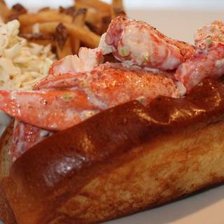 Catch 35 - Naperville Restaurant - Naperville, IL | OpenTable