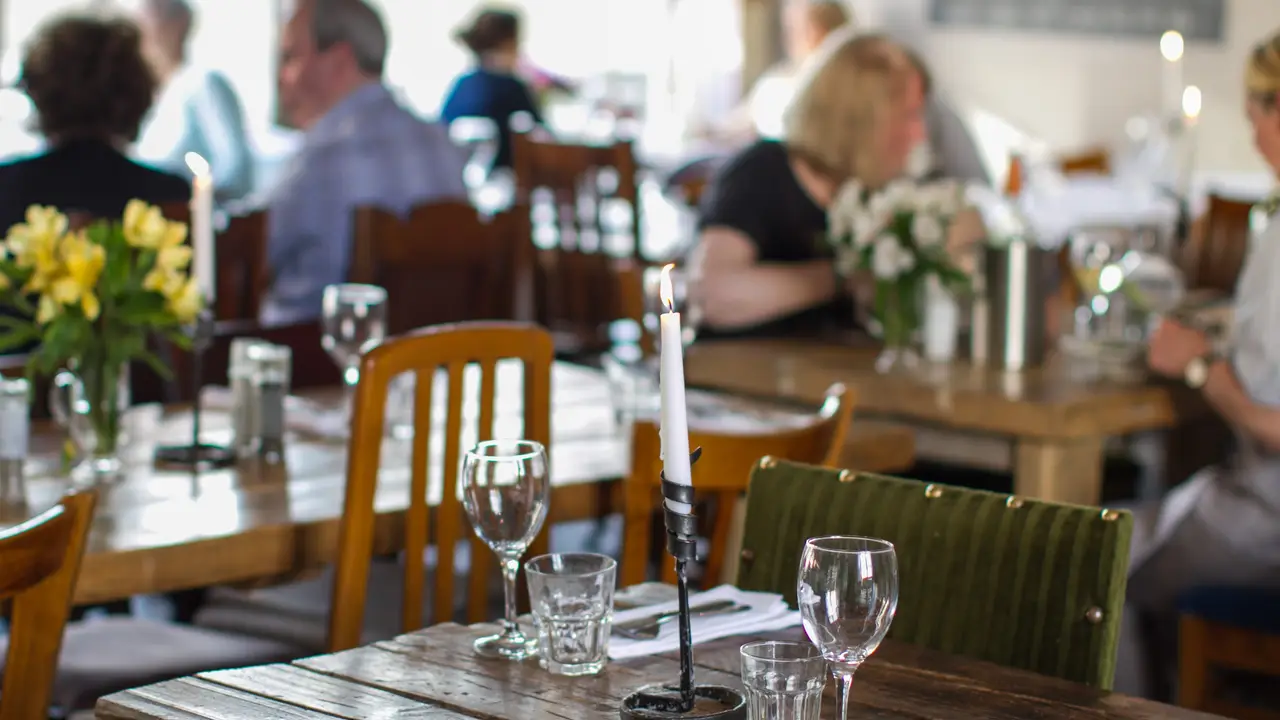 Earthy Cannonmills Restaurant - Edinburgh | OpenTable