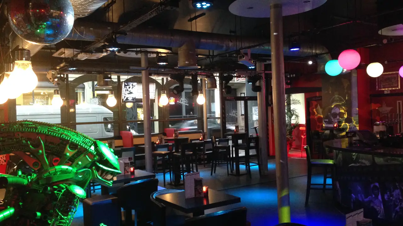 Restaurante Bar 21 - Manchester, | OpenTable