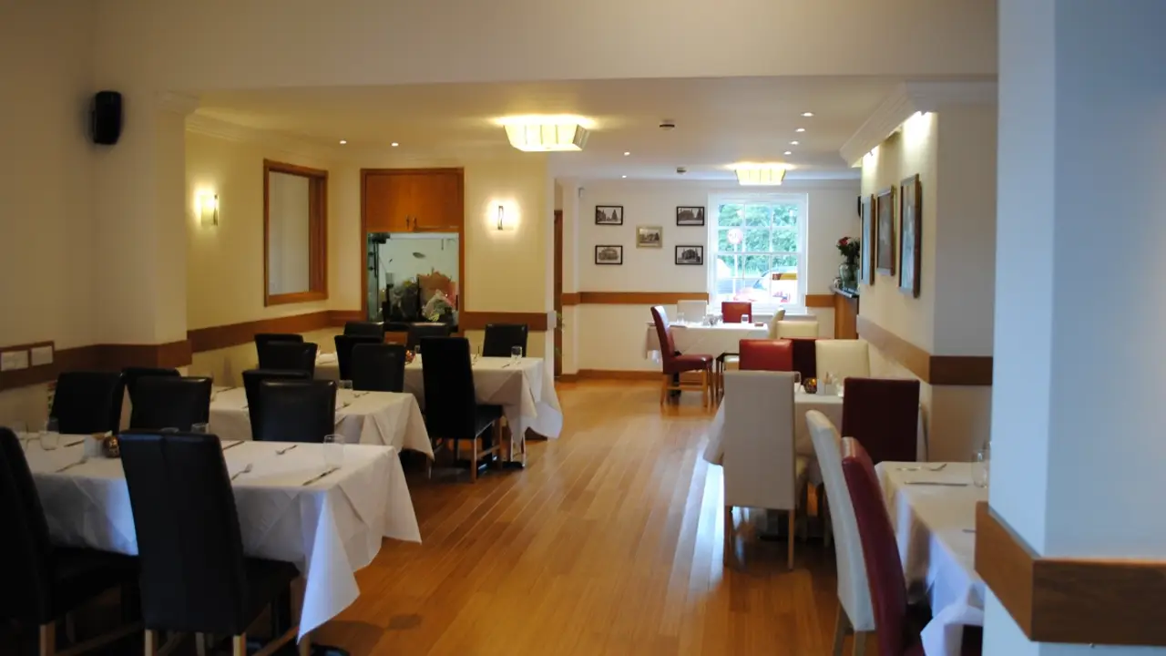 Yew Tree - The Indian Courtyard Restaurant - Slough, Berkshire | OpenTable