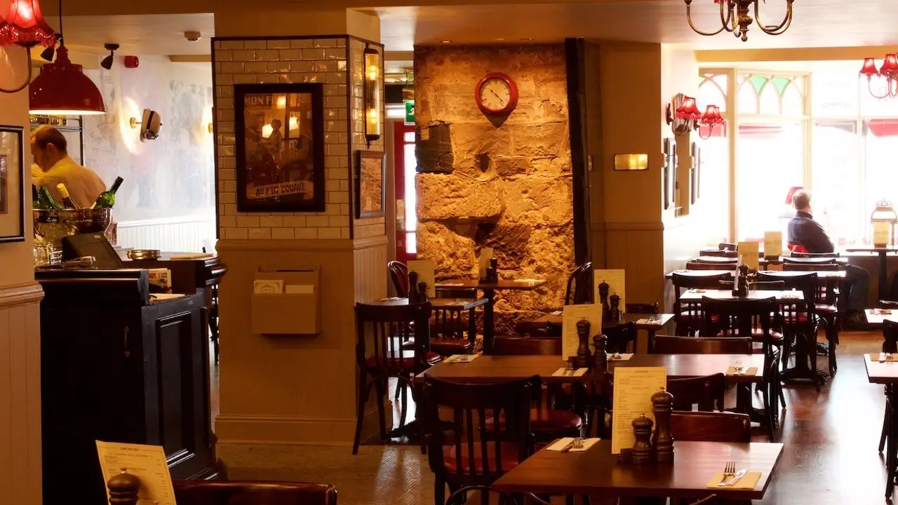 Restaurante Cafe Rouge Solihull - Solihull, , West Midlands | OpenTable