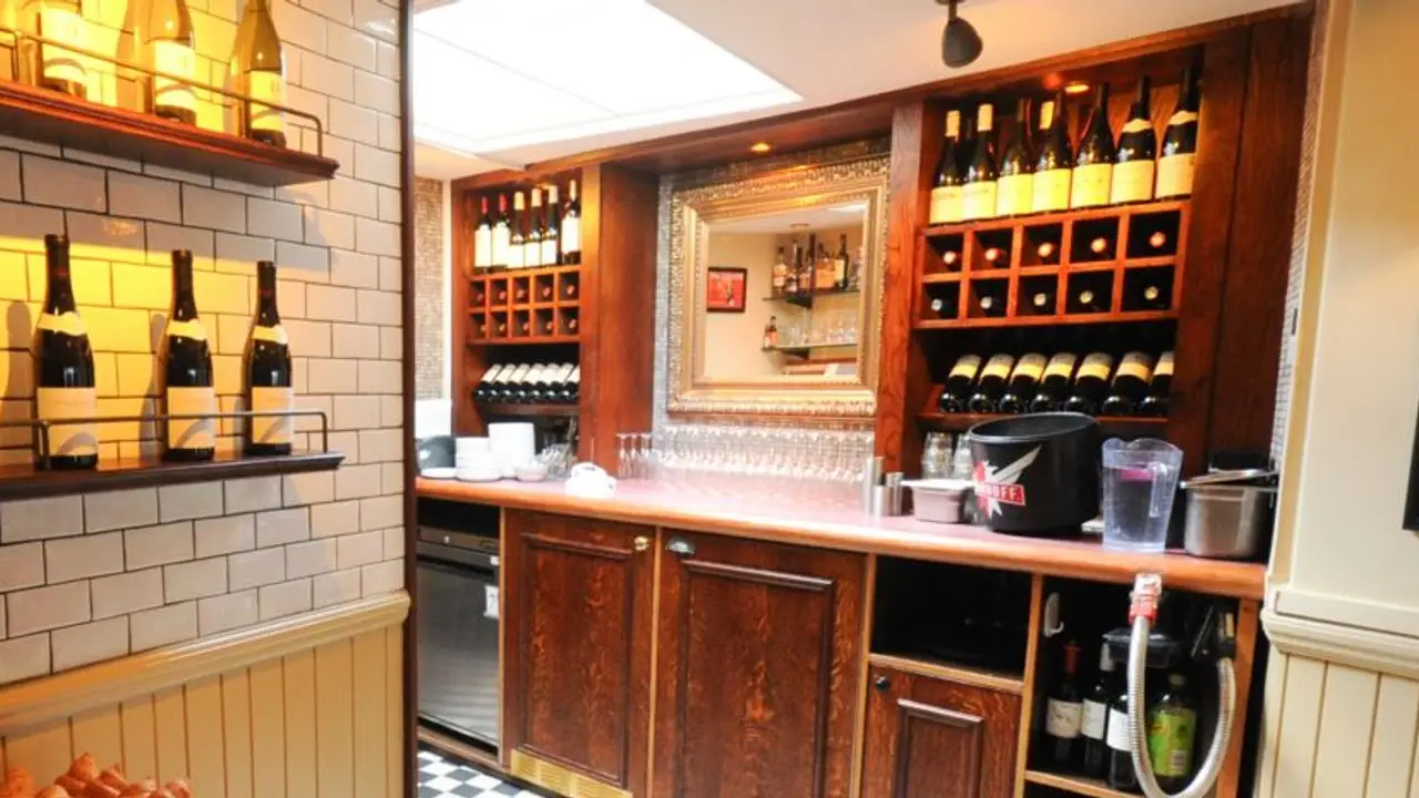 Restaurante Cafe Rouge Dorking - Dorking, , Surrey | OpenTable