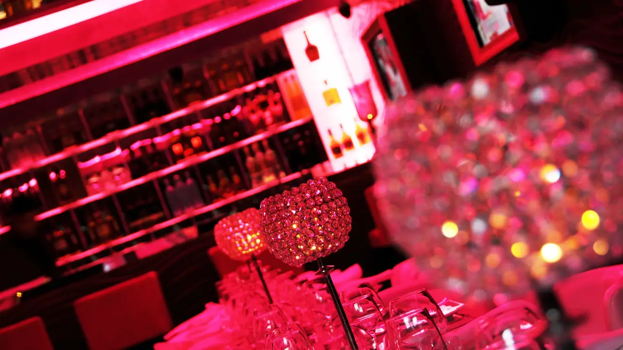 Restaurante The Pink Turban - London | OpenTable