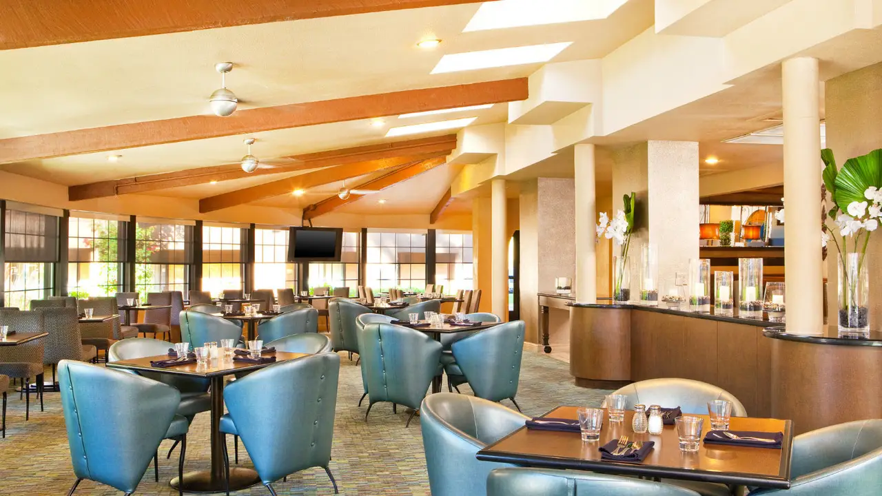 R + R Grill at Four Points Tucson Airport Restaurant - Tucson, , AZ ...