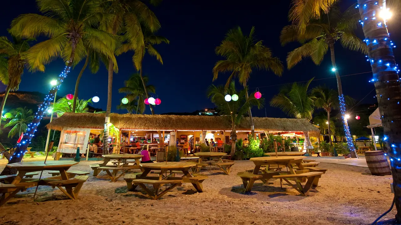 Iggies Beach Bar & Grill - Top Rated Restaurant in St Thomas, VI ...