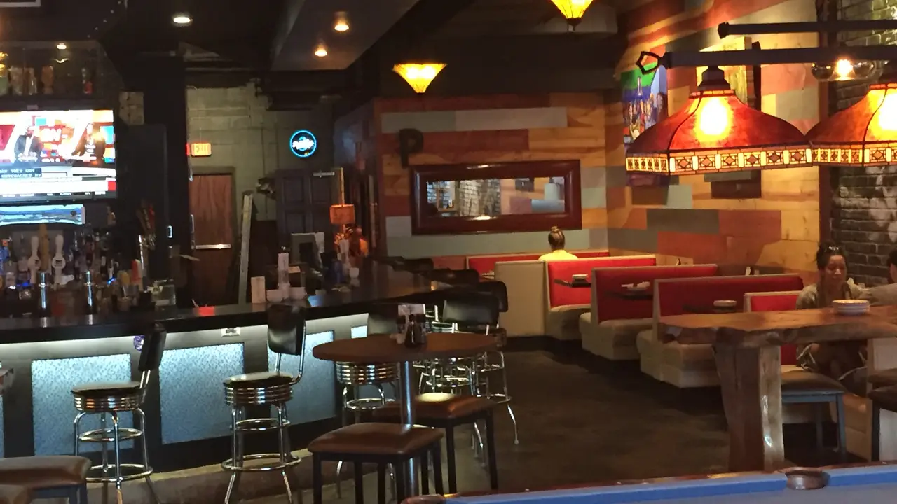 Restaurante The Lure - St. Petersburg, , FL | OpenTable