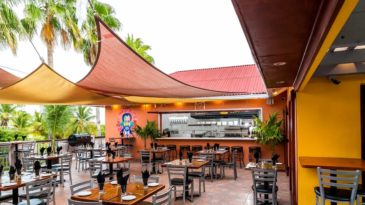 Crackpot Kitchen Restaurant and Bar - Providenciales, Providenciales ...