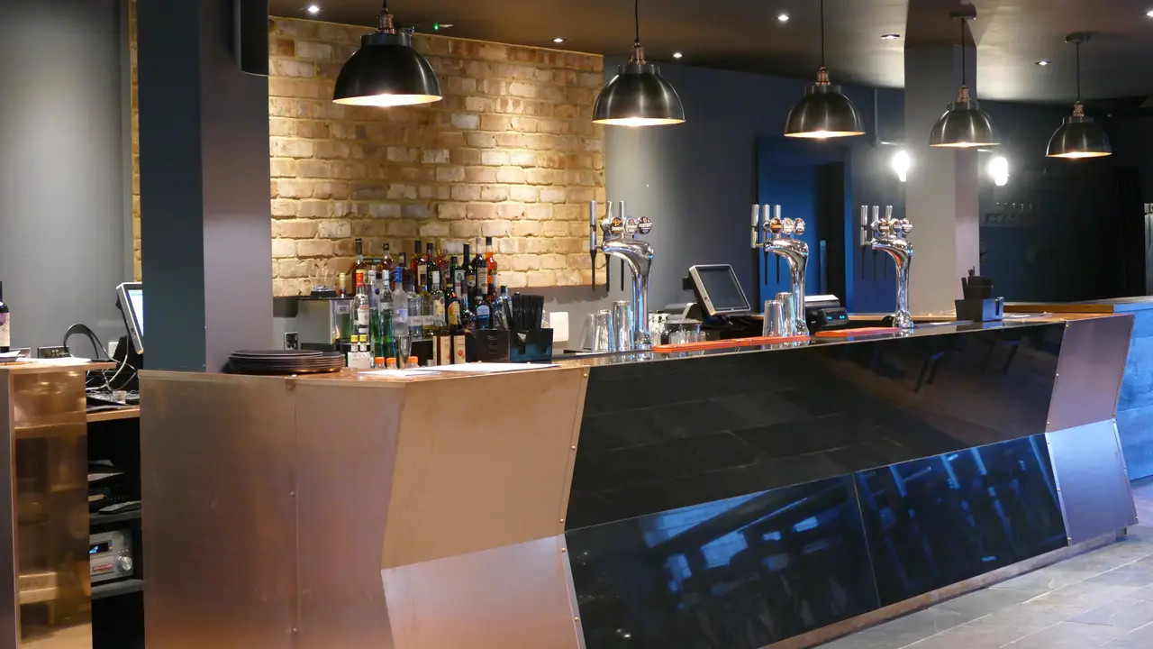 Restaurante Pecking Order The Hive London - Edgware, , Greater London ...