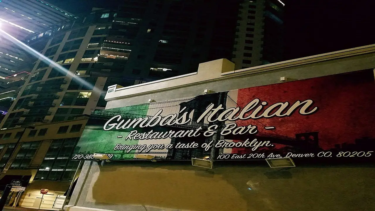 Restaurante Gumba's Italian Restaurant and Bar - Denver, , CO | Reserva ...