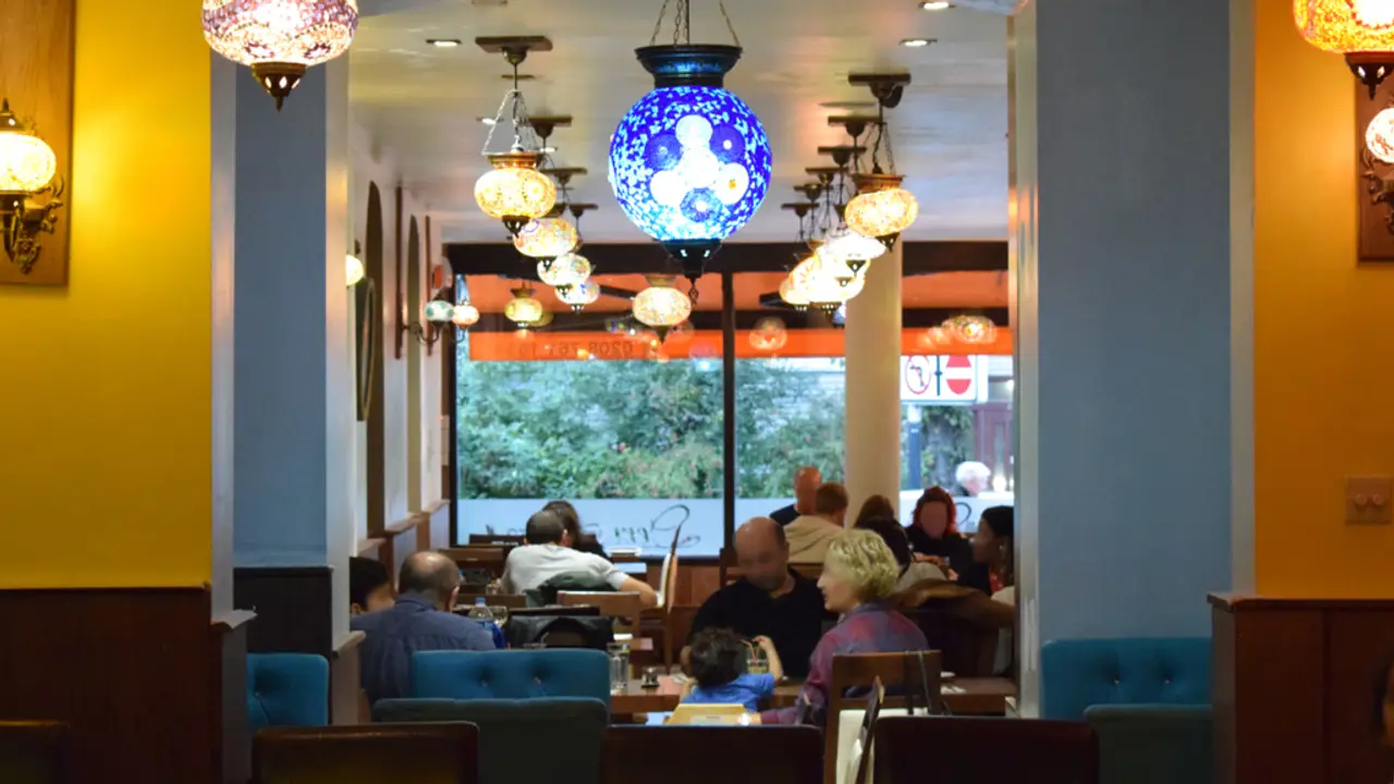 Restaurante Dem Restaurant - London, | OpenTable