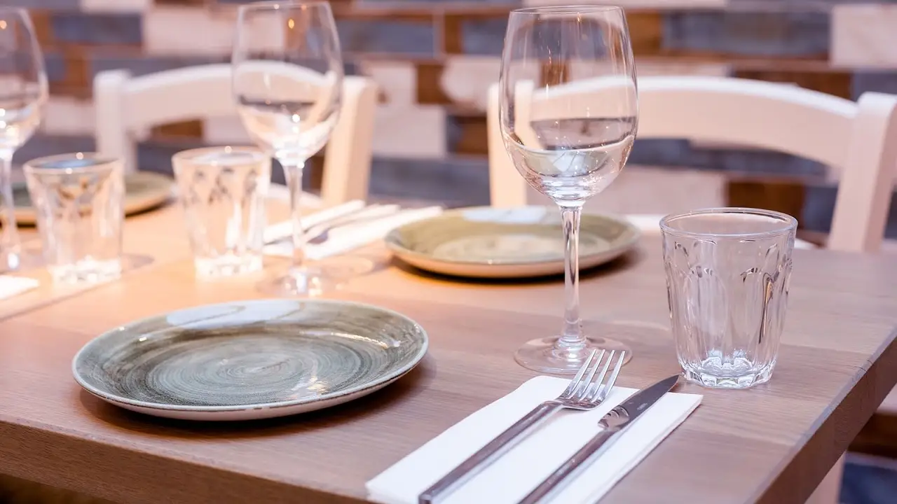 Restaurante Ousia Charlotte Street - London | OpenTable