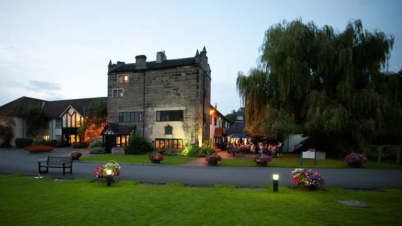 Millstream Bar and Terrace - Updated 2024, British Restaurant in Castle ...