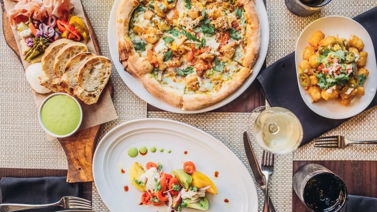 Wolfgang Puck Bar & Grill - LA Live Restaurant - Los Angeles, CA ...