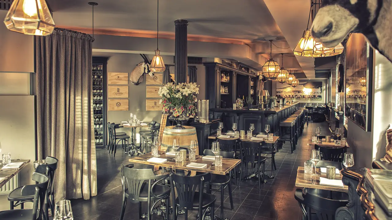 Hunters Bar & Grill Restaurant - Hamburg, HH | OpenTable