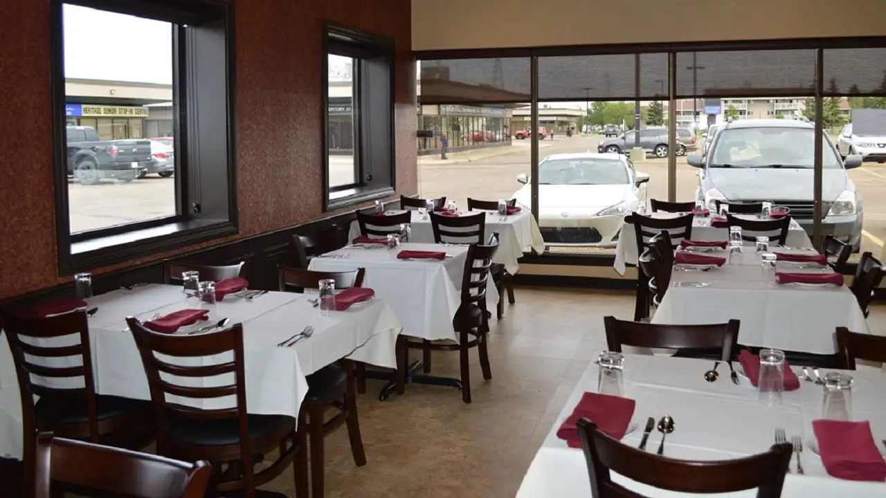 Restaurante Ayesha's Kitchen - Edmonton, , AB | OpenTable