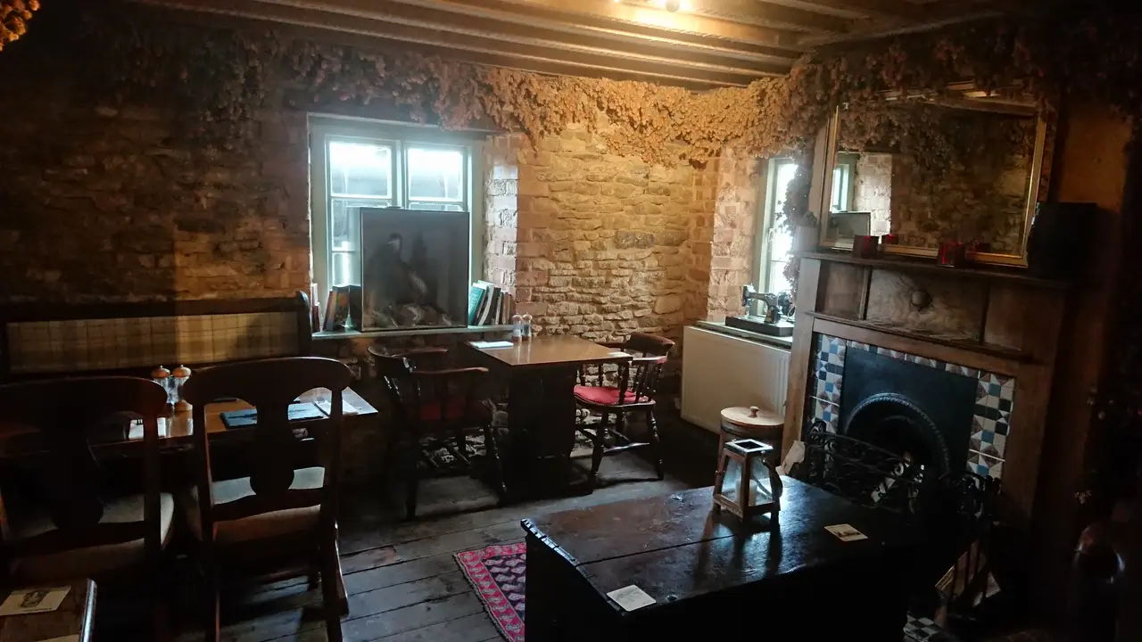 Ye Olde Swan Restaurant - Radcot, , Oxfordshire | OpenTable