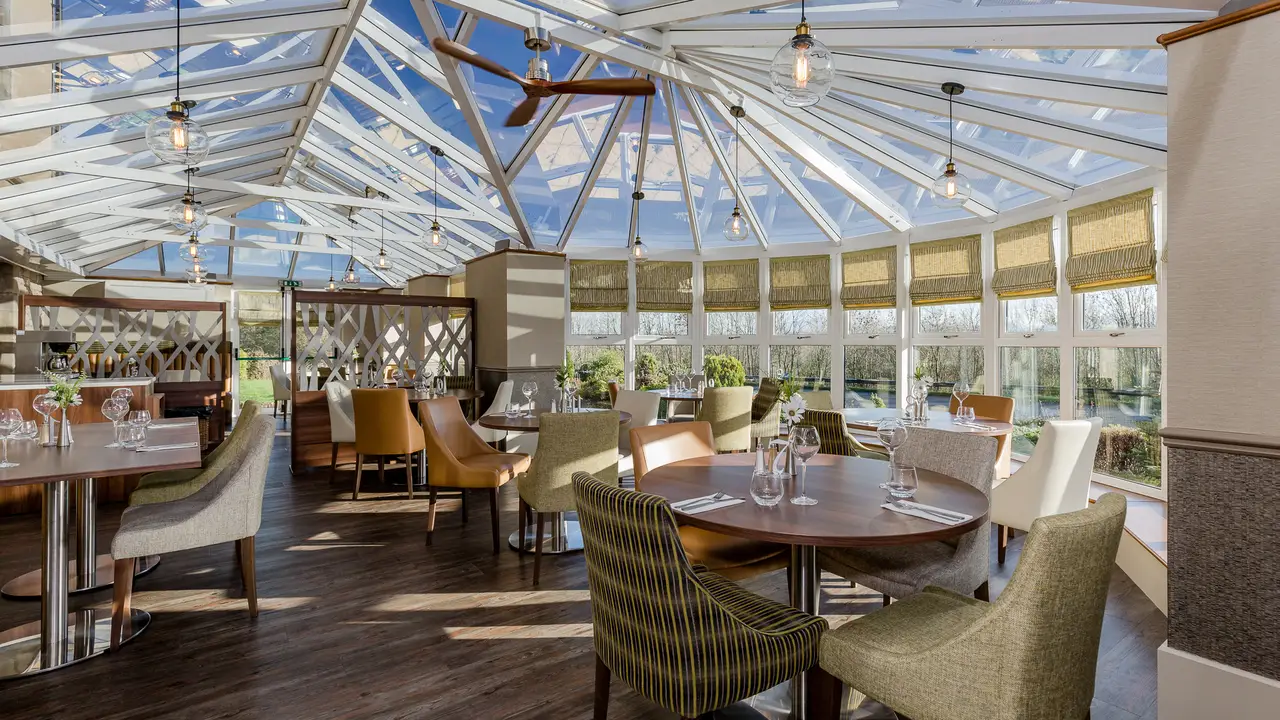 Restaurante The Conservatory Restaurant at The Melbreak Hotel ...