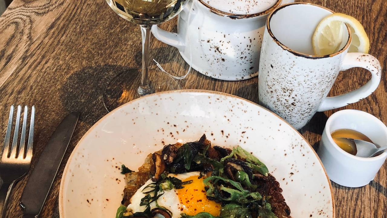 Little Beet Table Chicago | Cabinets Matttroy