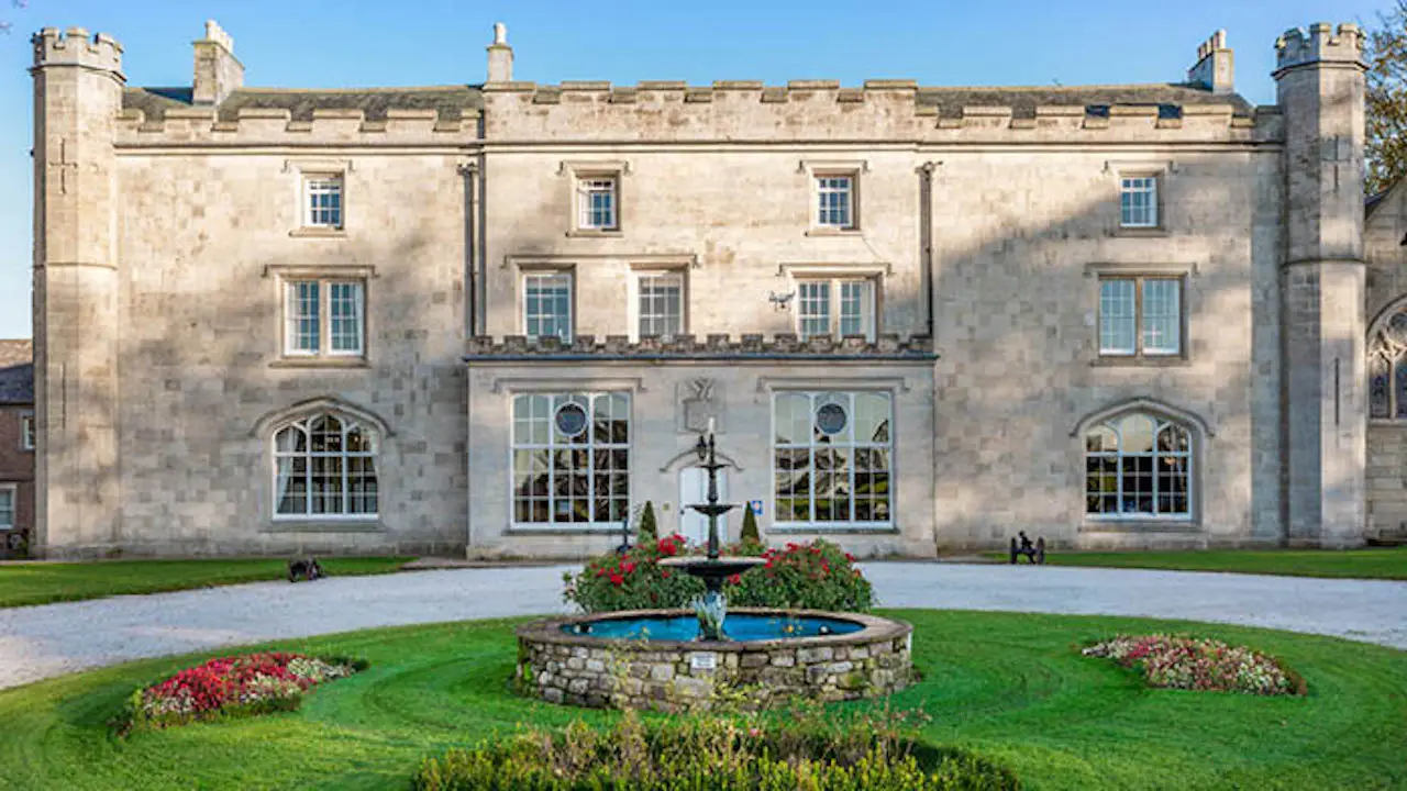 Restaurante Afternoon Tea at Thurnham Hall - Lancaster, , Lancashire ...