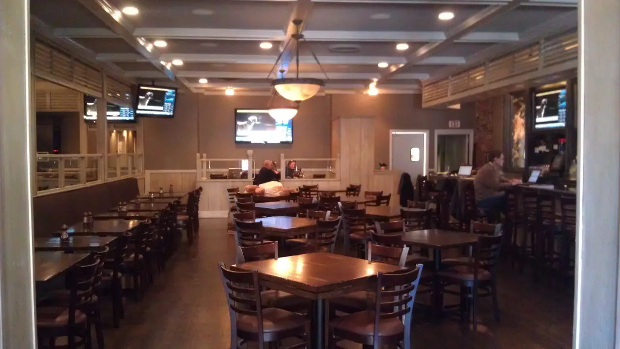 Restaurante Leroy Fox Cotswold - Charlotte, , NC | OpenTable