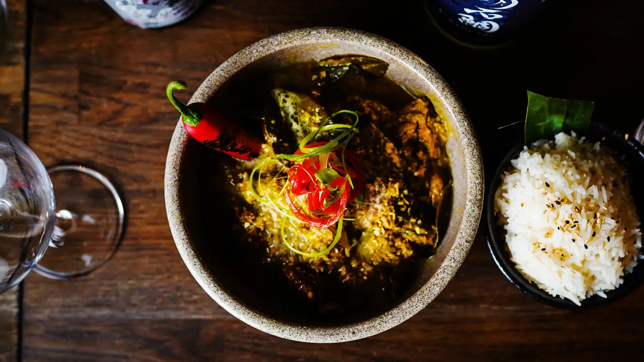 Restaurante Simya Pan Asian - London, | OpenTable