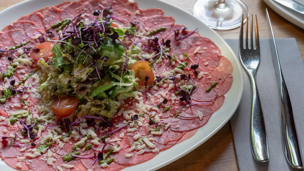 Meating Point Restaurant - Bergisch Gladbach, NW | OpenTable