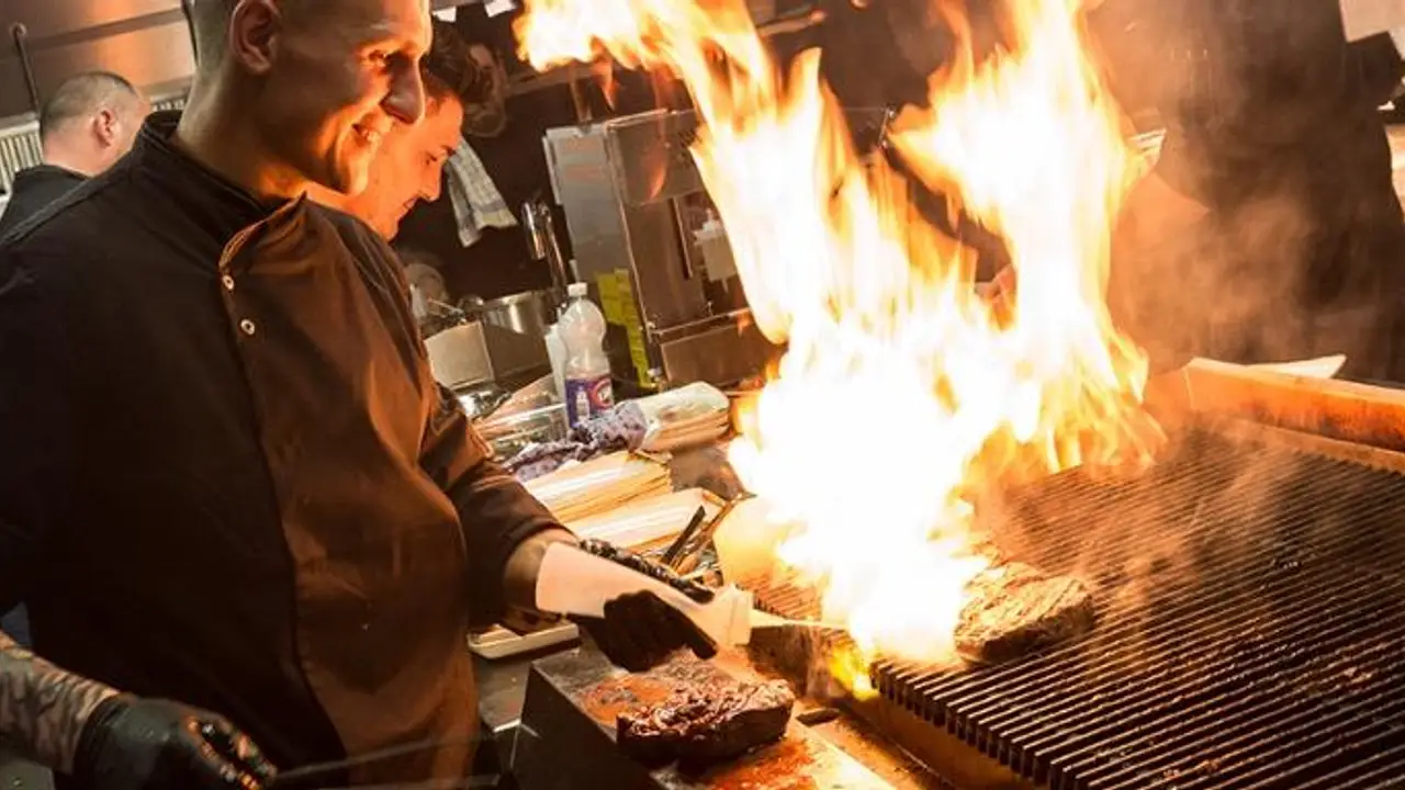 The ASH - Düsseldorf Restaurant - Düsseldorf, NW | OpenTable