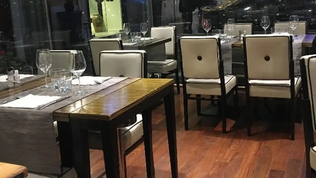 Restaurante Alex Café - Rome, , LA | OpenTable