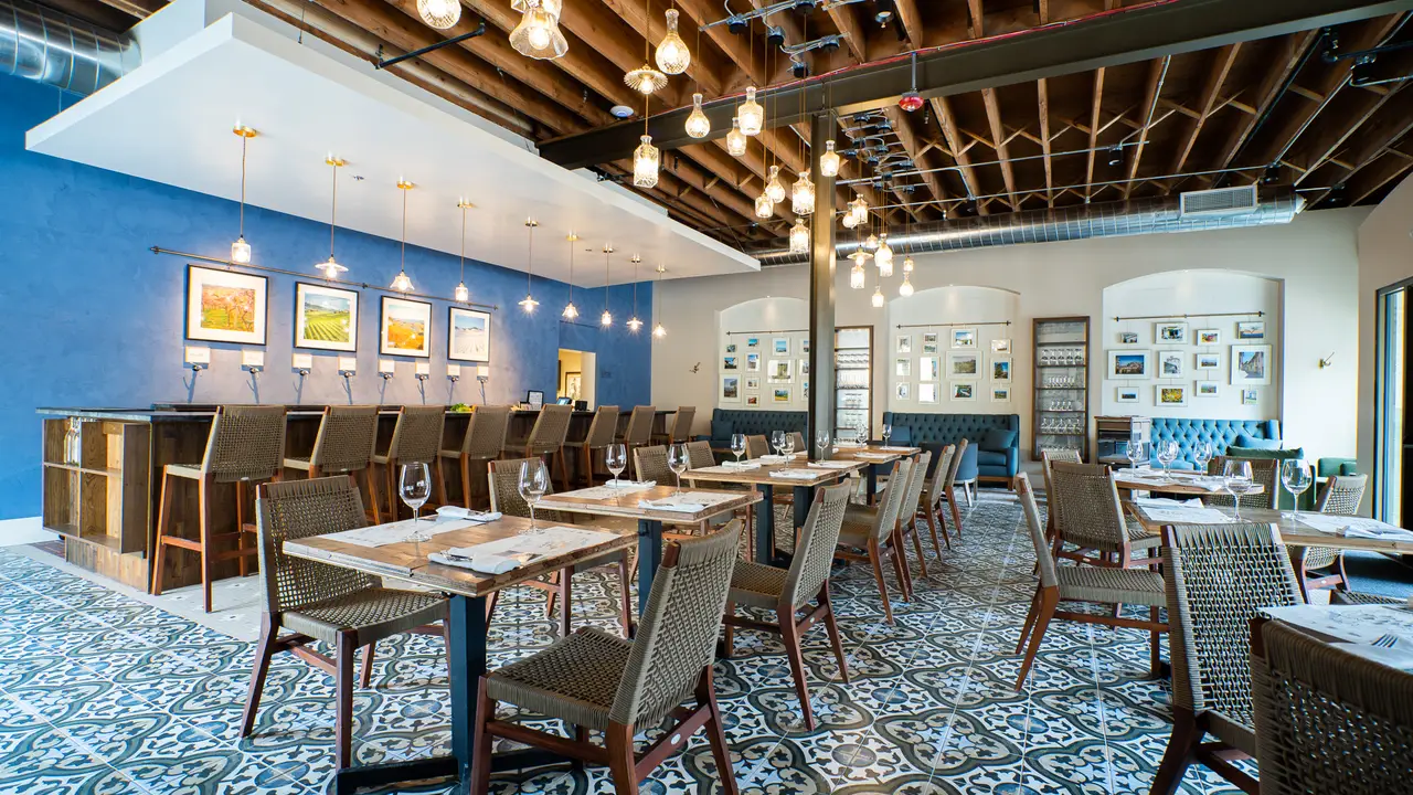 Restaurante ATTIMO - Actualizado en 2023 | Reserva tu mesa ahora