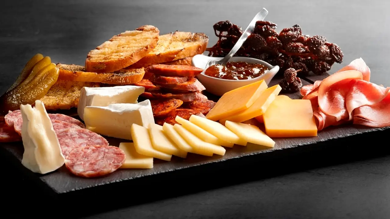 Chart House Restaurant - Portland - Portland, OR | OpenTable