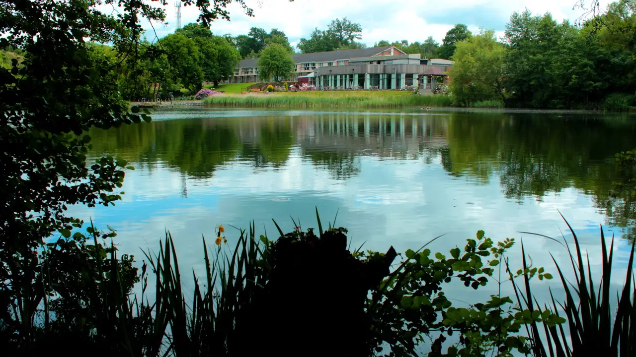 Inn on the Lake Restaurant - Gravesend, Kent | OpenTable