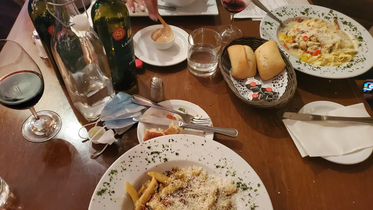 Peroni Resto Bar Restaurant - Montréal, QC | OpenTable