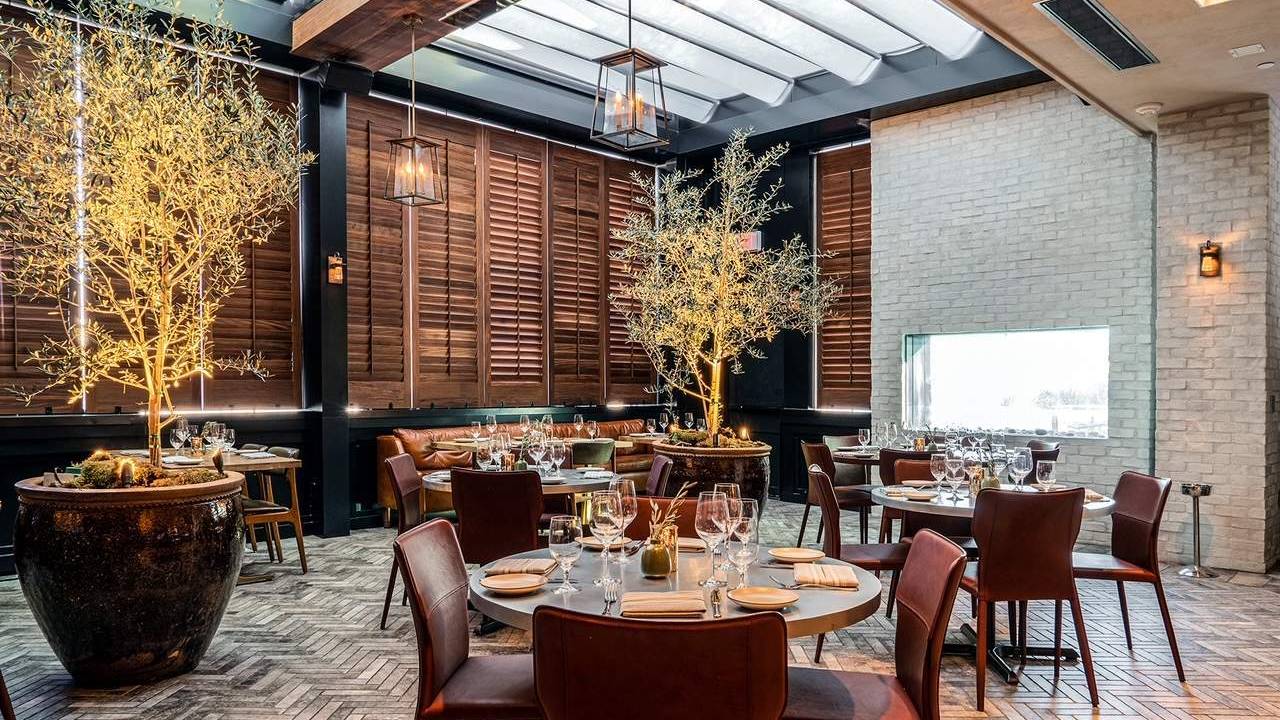 9 romantic restaurants for date night in Phoenix | OpenTable