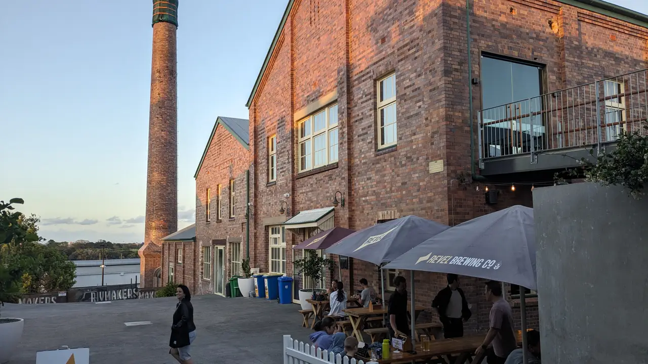 Restaurante Revel Brewing Co. Rivermakers - Morningside, , AU-QLD ...