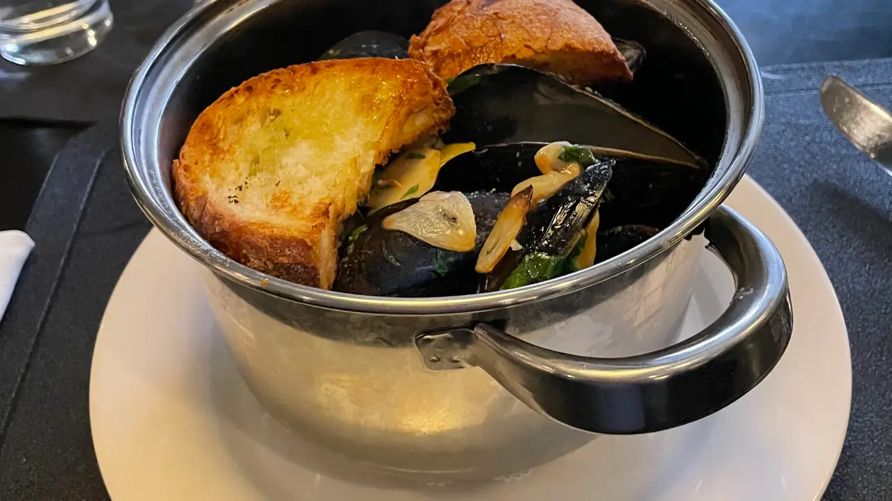 Averna Italian Steakhouse Restaurant - Rye, NY | OpenTable