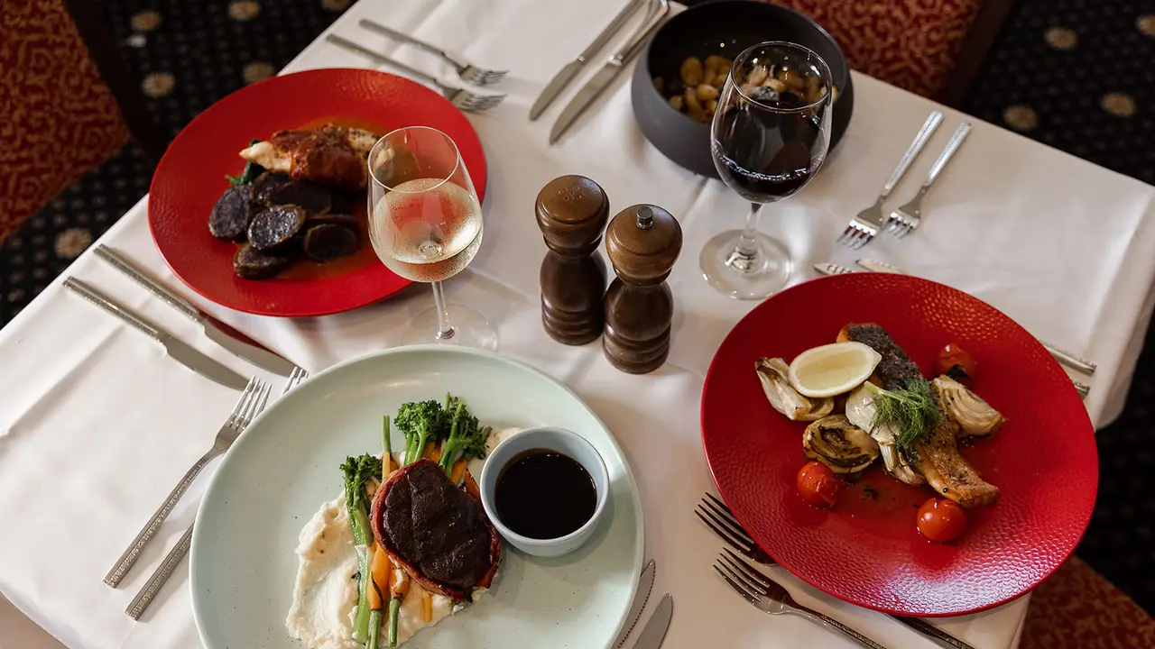 The Red Earth, Mt Isa Restaurant - Mount Isa, AU-QLD | OpenTable