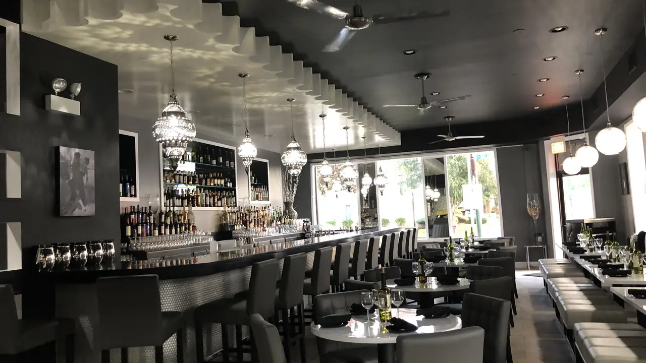 Restaurante Tinto & Tapas - Chicago, , IL | Reserva en OpenTable
