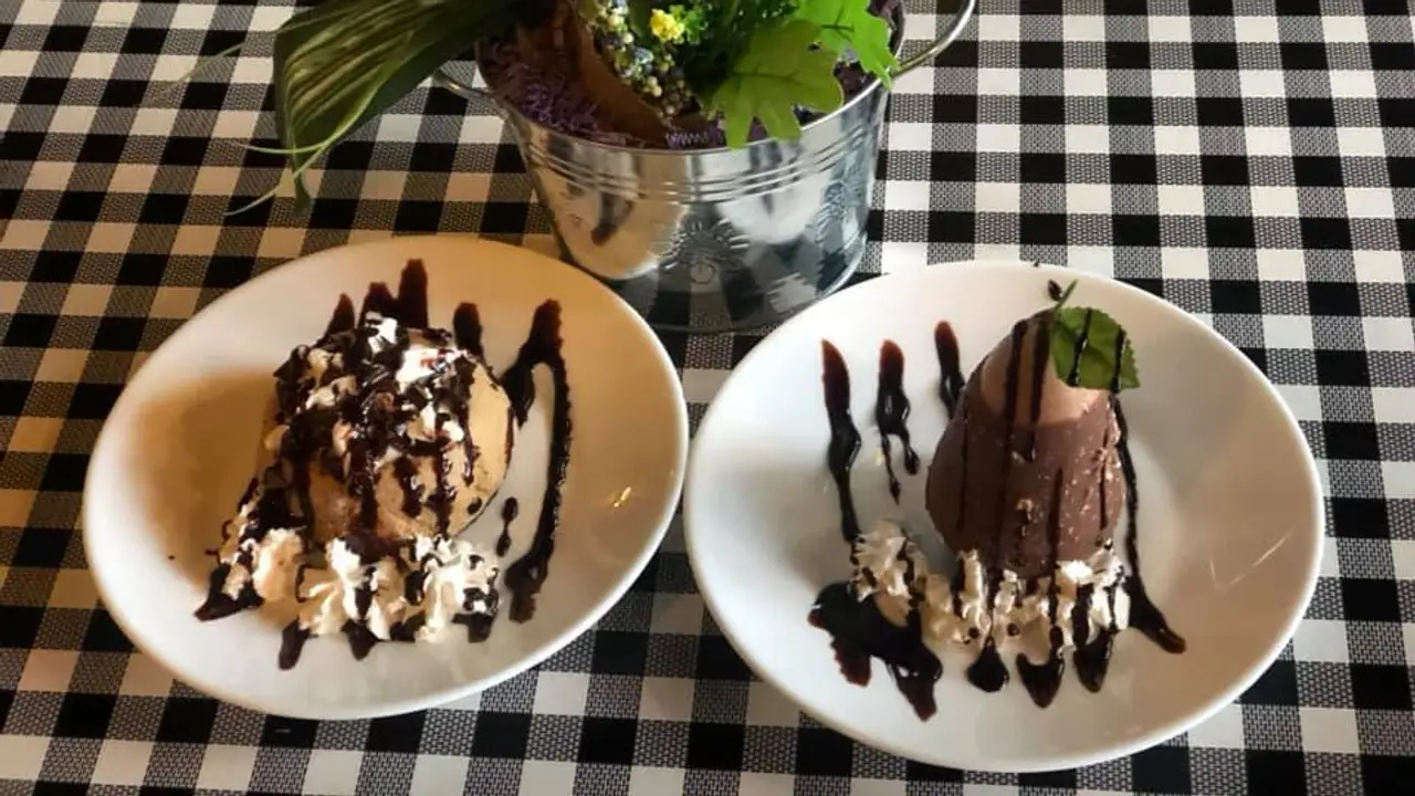 Bona Roma Little Italian Eatery Restaurant - Calgary, AB | OpenTable