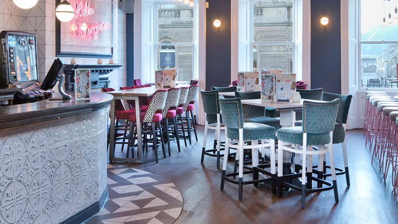 Restaurante Slug & Lettuce - Bath - Bath, Somerset | OpenTable