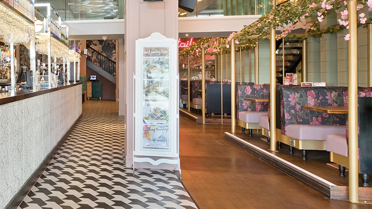 Slug & Lettuce - Harbourside Restaurant - Bristol | OpenTable