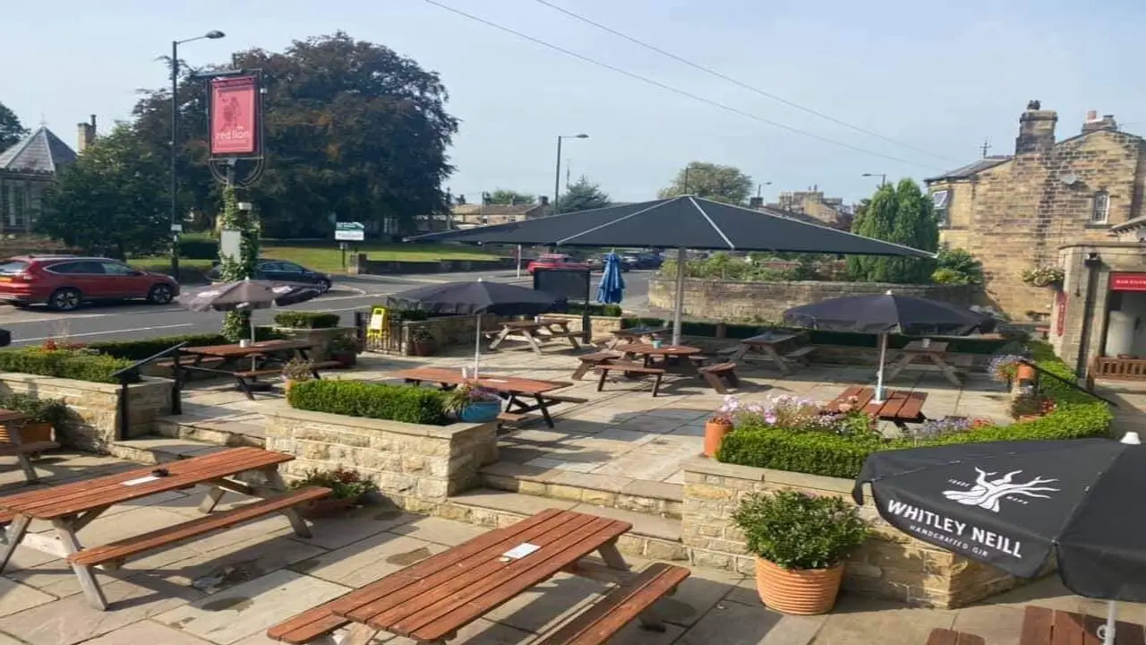 Red Lion - Main Street Restaurant - Ilkley, | OpenTable
