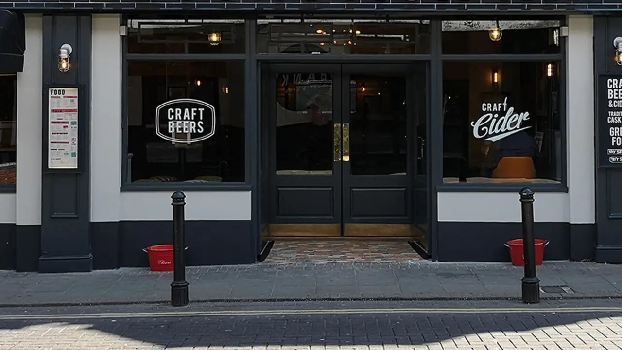 The Junction Tap Woking Restaurant - Woking, Surrey | OpenTable